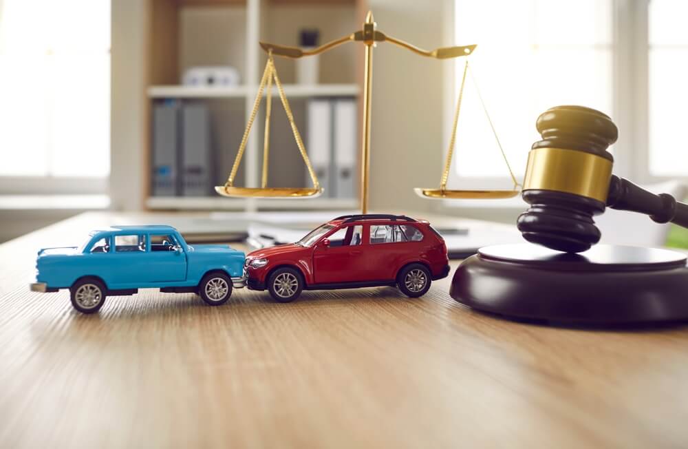 What Happens in a Car Accident Lawsuit? | Rosenberg & Gluck LLP